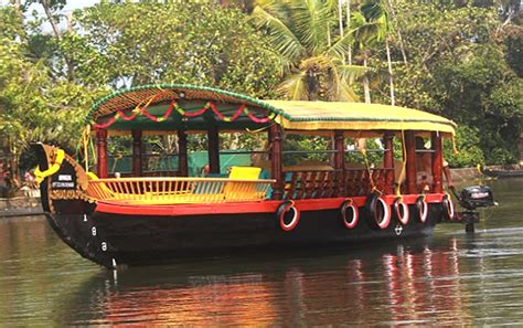 Alleppey Shikara The Best Way To Explore Keralas Hidden Waterways