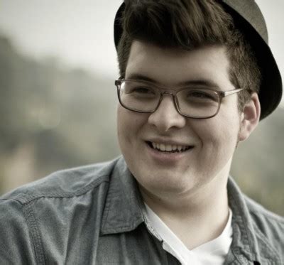 Noah Blows Up On Youtube With Acoustic Cover Of Lmfao S Sexy And I