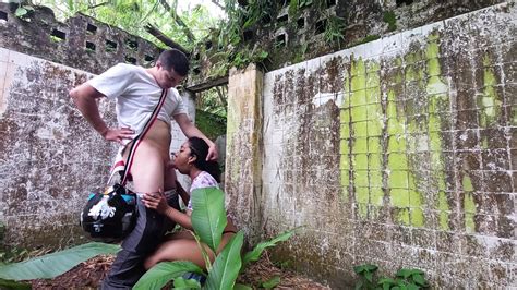 Jai Bais Un Inconnu Dans Une Maison Abandonne