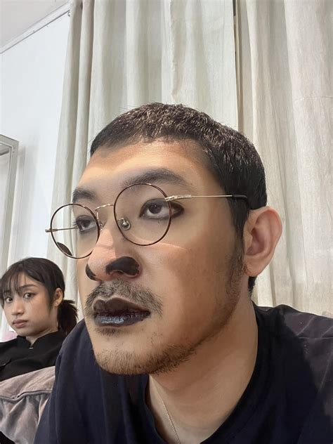 Gssspotted และนี่คือสีหน้าของลิงที่ไม่ได้นอน