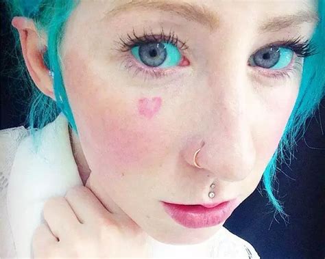 Girl Tattoo Eyeballs At Jaxon Cockerill Blog
