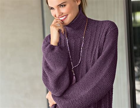 Схема и описание вязания на спицах свитера оверсайз с «косами из журнала «Сабрина №11 2017