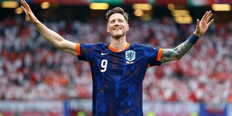 Weghorst Moet één Ploeg Van Lijst Schrappen Met Dank Aan Zijn Vriendin