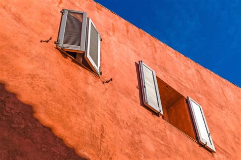 무료 이미지 건축물 목재 집 창문 건물 프랑스 빨간 색깔 정면 벽돌 자료 셔터 프로방스 카시스 4000x2664 1181479 무료