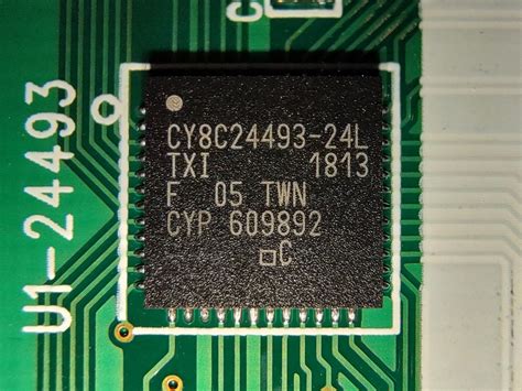 Raspberry Pi Pico Keeps Unicomp Keyboards Clicking Toms Hardware