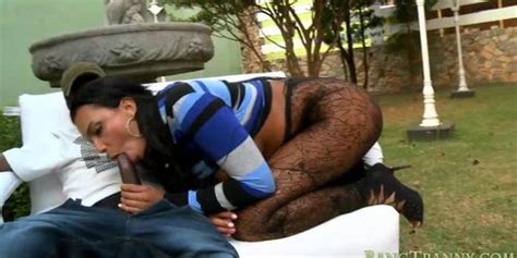 Busty Shemale In Shear Pantyhose Anal Pounded Outdoors Tnaflix Com