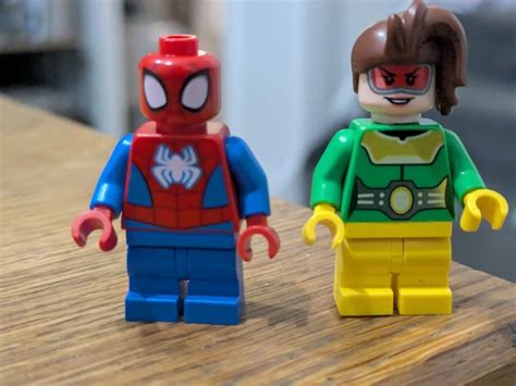 Lego Spider Man And Doc Ock Minifigures £330 Picclick Uk