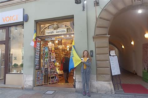 Що буде з українськими біженцями в ЄС після припинення вогню варіанти в різних країнах