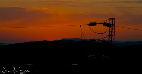 배경 화면 경치 가을 사람들 화이트 검은 늙은 모델 초상화 일몰 바다 꽃들 정원 시티 거리 밤 건축물 호수 록 자연 도시의 애정