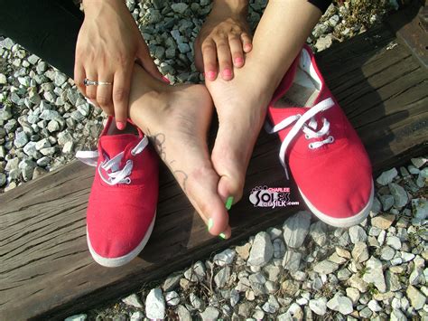 Wus Feet Links Charlees Photos