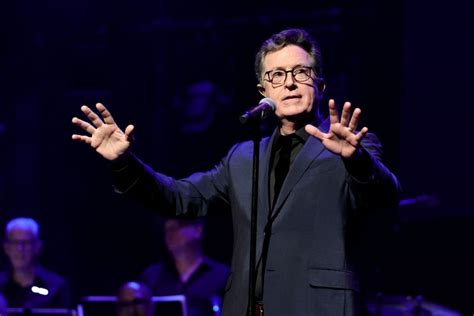 Stephen Colbert Idled By Writers Strike To Host Chicago Benefit