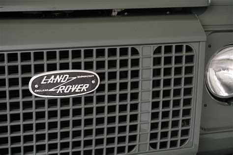 Land Rover Defender 110 Heritage Style 5dr Land Rover Defender 110 Heritage Style 5dr