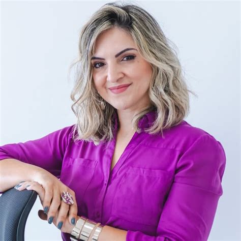 Larissa Arruda Larissa Seguros Threads Say More