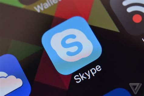 Skype For Ios Now Lets You Reply To Messages From Notifications The Verge