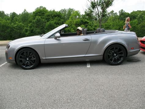 Driving The Bentley Vert