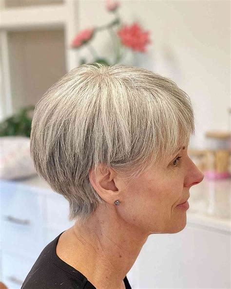 51 Long Pixie Cuts For Older Women To Look And Feel Modern