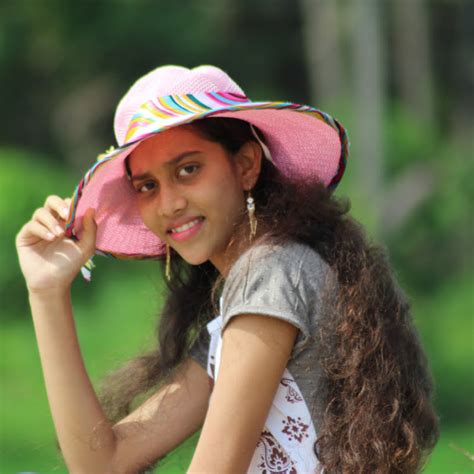 Contact Rangoli Latest Designs Creator And Influencer