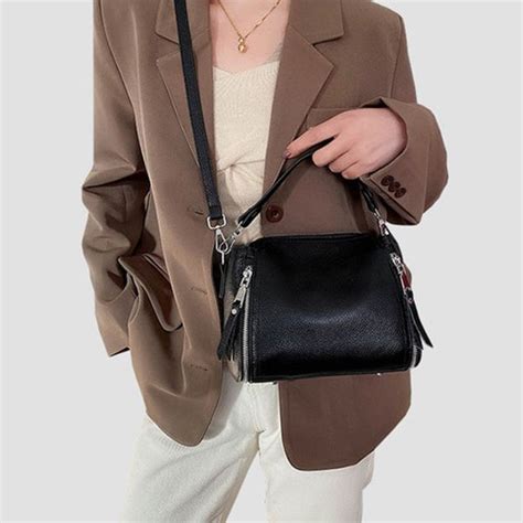 Black Nothing 라우스 소가죽 미니크로스백여자여성학생직장인 핫트랙스