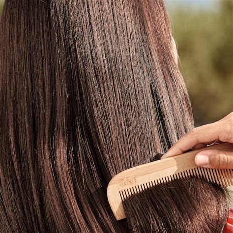 How To Treat A Dry Scalp And Oily Hair Wella Professionals