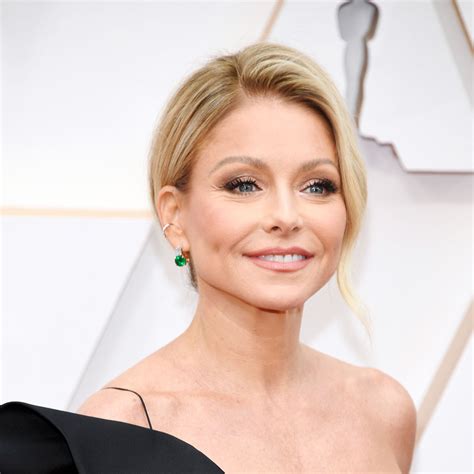 Kelly Ripa Superiorpics