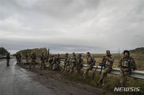 우크라전 208일 리시찬 인근 마을도 탈환한 우러 남부 원전 공격종합
