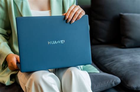 New Huawei MateBook X Pro 2022 Ultraportable Features Ultralight Magnesium Alloy Chassis Weighs