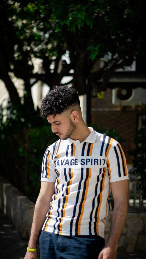 069 I N T R O S P E C C I O N Flickr