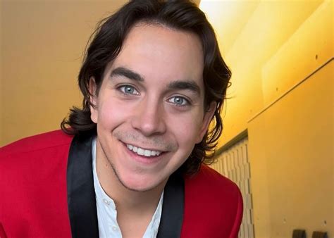 William Cloutier Et Sa Gang De Starmania Reçoivent Tout Un Honneur