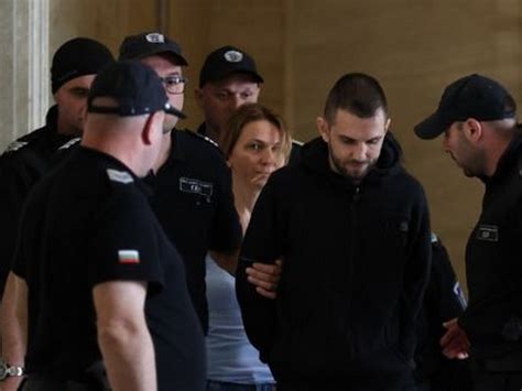 Мярката на Петя Банкова и Стефан Димитров се отлага