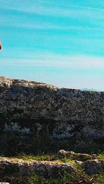 Naked Mountain Walk Scrolller