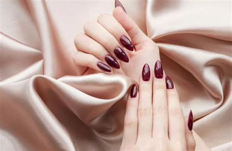 Энэ намрын трэнд хумс будалтууд