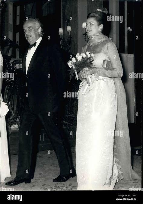 Stephanie Zimbalist Husband