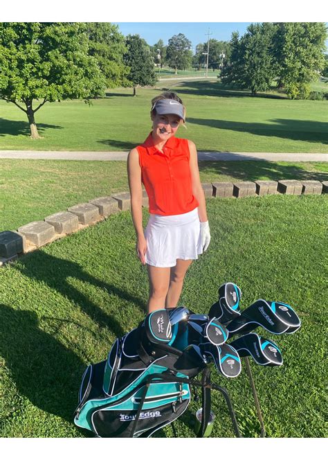 Meteorologist Danielle Davis Meteorologist Danielle Davis