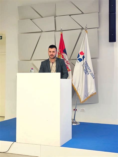 На покана на Стопанската комора на Република Србија денес Претседателот на АДКОМ присуствуваше