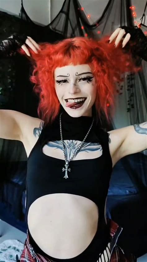 Ruby Gloom By Vitati