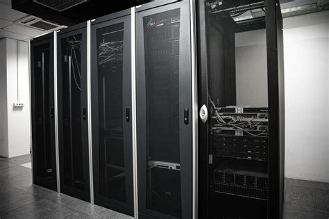 Korak v svet elektronskih komunikacij - Stelkom