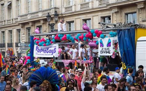 Paris 500 000 Personnes Attendues à La Marche Des Fiertés Lgbt Le