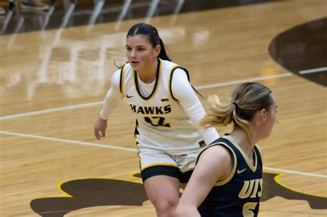 Hawks Hold On For 7170 Win Over Prairie Stars Keep Bos Traveling Cup
