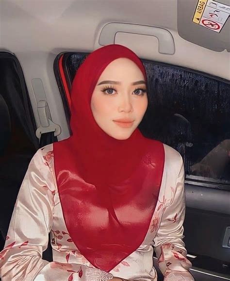 Pin On Cewek Penikmat Satin