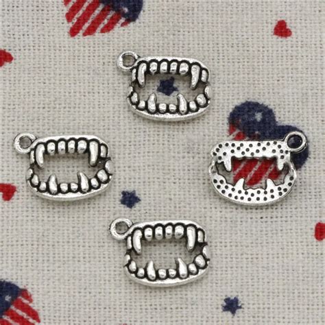18 Pcs 매력 뱀파이어 드라큘라 송곳니 이빨 할로윈 1712mm 티베트어 실버 펜 던 트 쥬얼리 만들기 Diy 팔찌 목걸이pendants For Jewelry