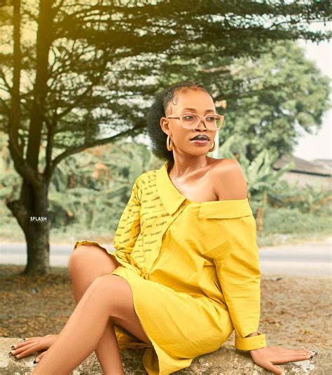 Vicky White Celebrity World