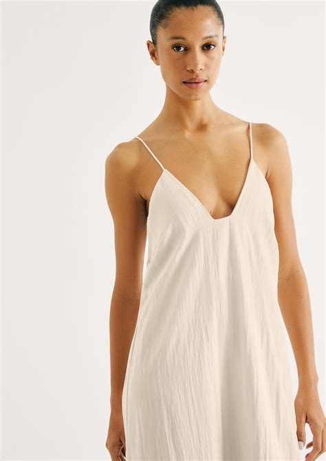 Vestido Longo Peach Touch Evasê Creme Hering