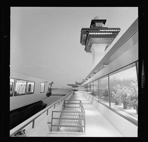 Icons Or Relics Dulless Hulking People Movers Spark Debate Yet Again
