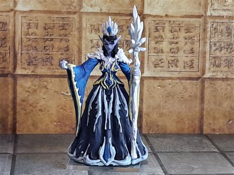 3d Printable Winter Eladrin High Fay Presupported 32mm Scale By