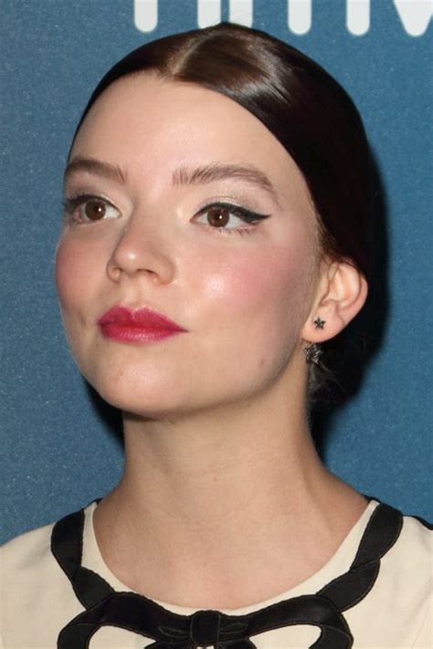 Anya Taylor Joy S Hairstyles Hair Colors Steal Her Style