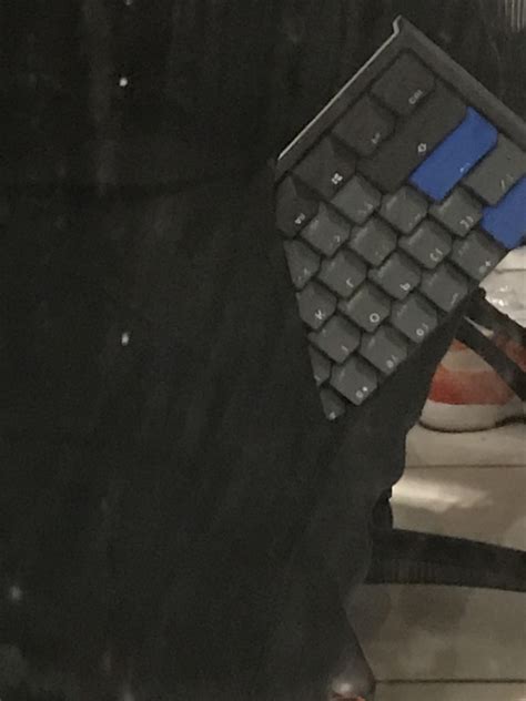I FIT A KEYBOARD IN MY FUCKING POCKET R Teenagers