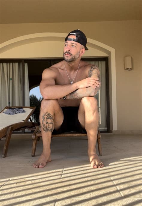 Mark Longos Feet