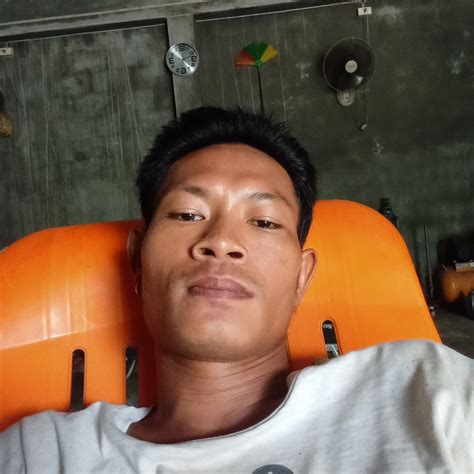 မောင်ချစ်တဲမမ မောင်ချစ်တဲမမ