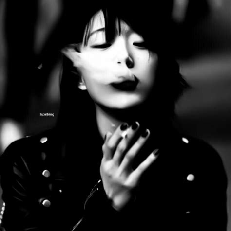 Pin By Alex On Sora Choi Girl Icons Grunge Girl Bad Girl Aesthetic