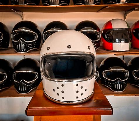 Helm Custom Spawn Custom Garage